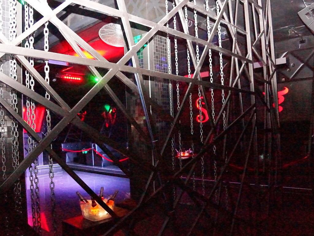 125 best things to do in Accra and Ghana - bars, pubs, nightlife and clubs