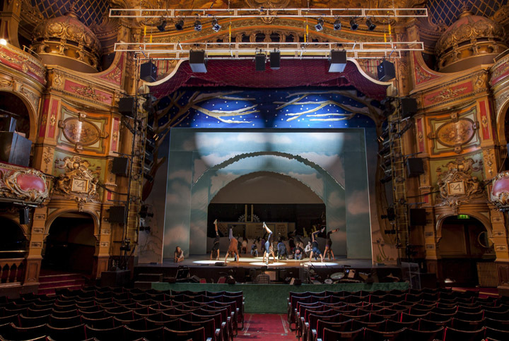Behind the scenes at Christmas: Panto at the Hackney Empire