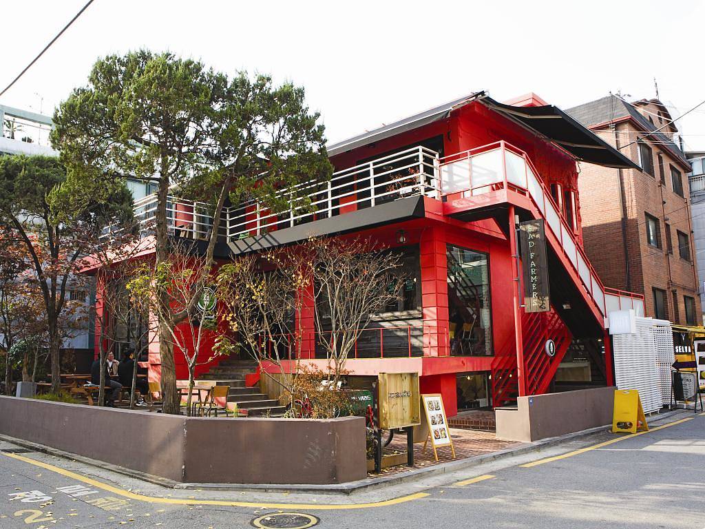 The new Garosugil | Time Out Seoul