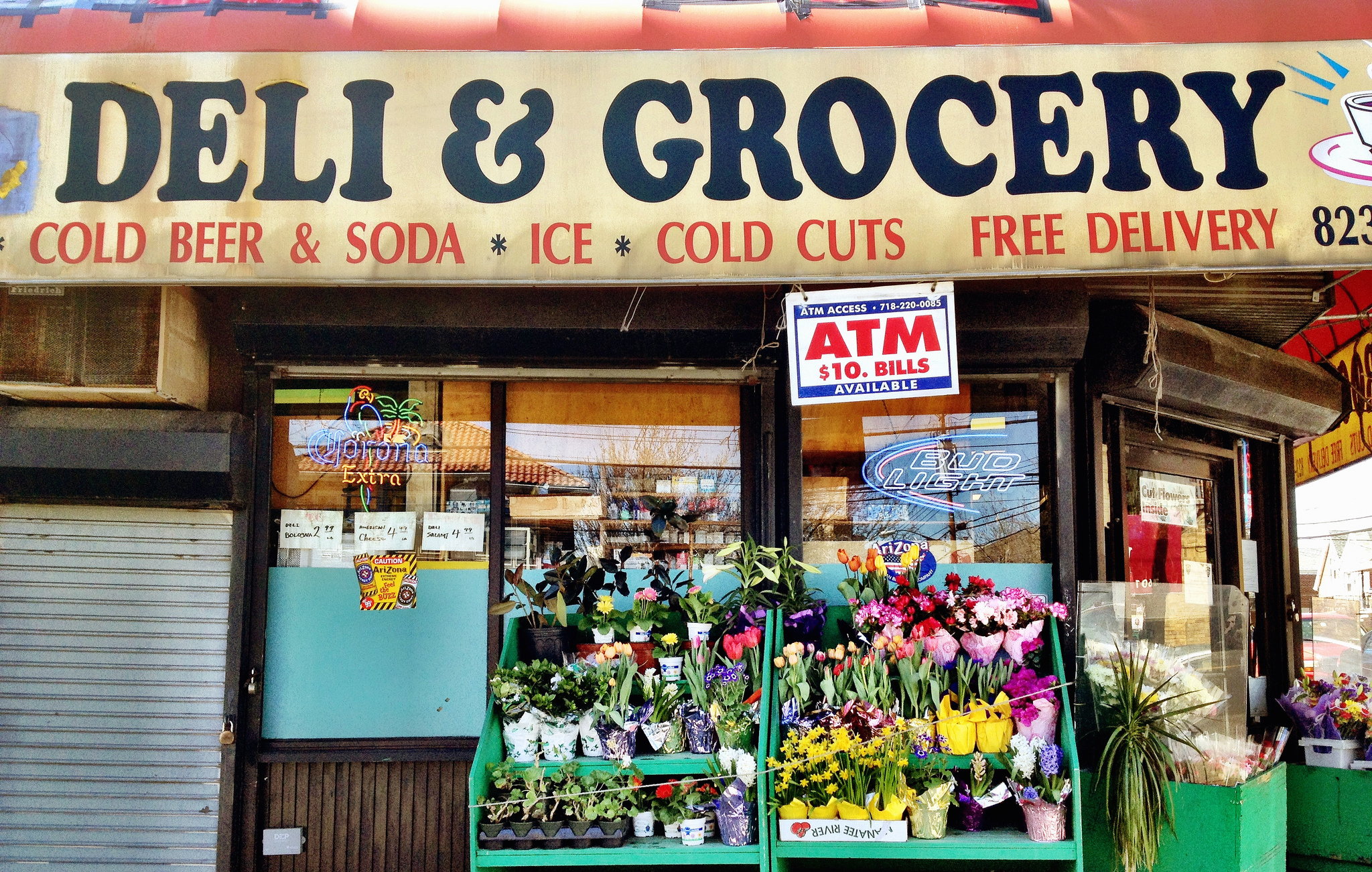 15 ways you know you’re in a serious relationship with your bodega