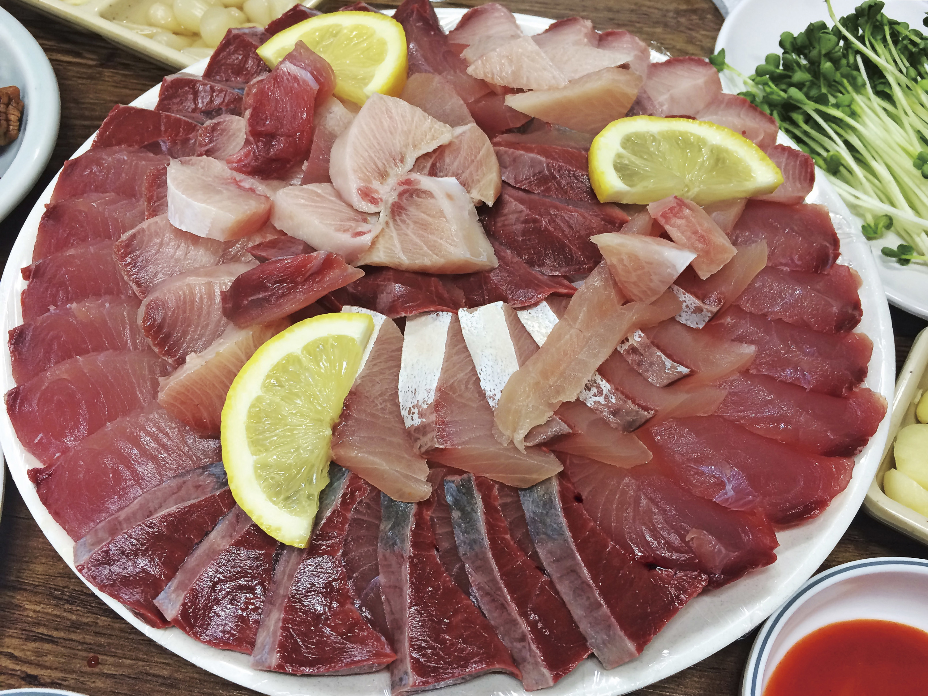 Bada Hwae sarang | Restaurants in Yeonnam-dong, Seoul