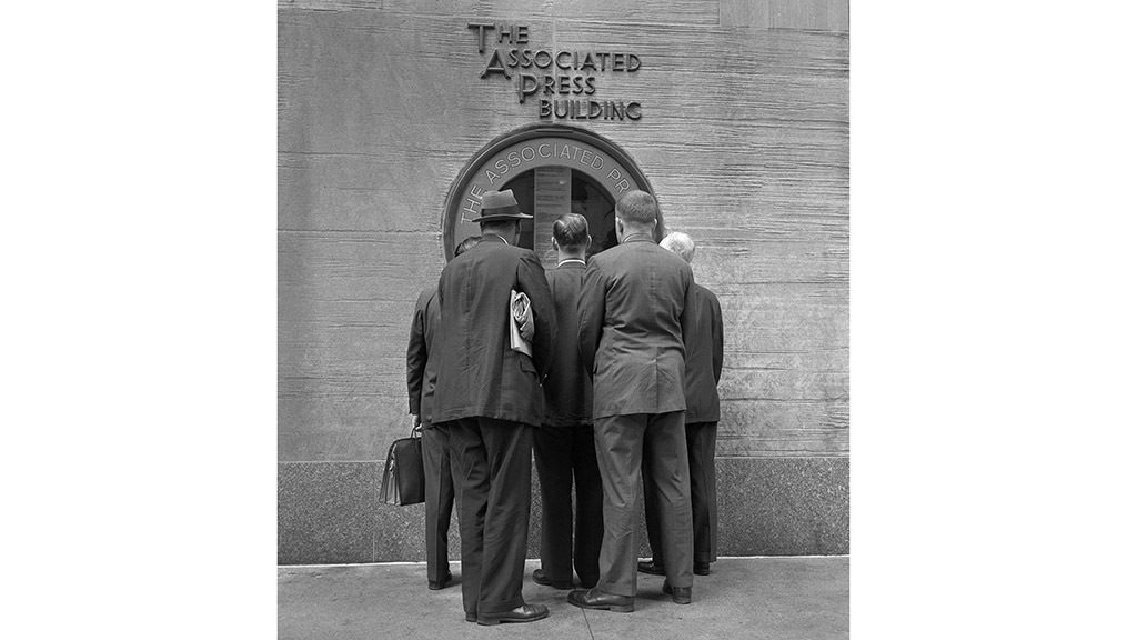 Frank Larson's amazing photos of midcentury New York