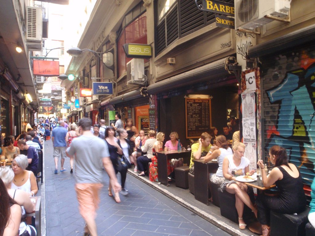 Café Issus | Restaurants in Melbourne, Melbourne