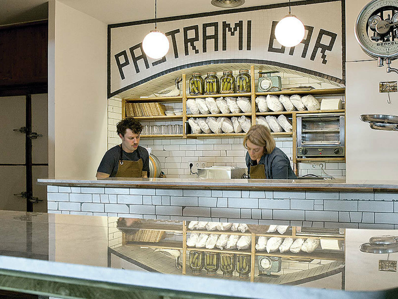 17 Best Cocktail Bars in Barcelona