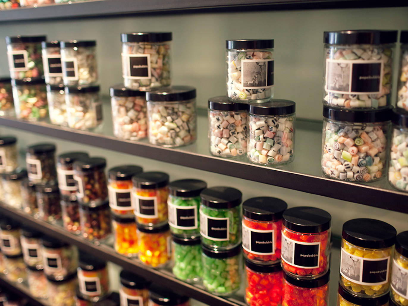 Find a great candy store in New York to satisfy your sweet tooth