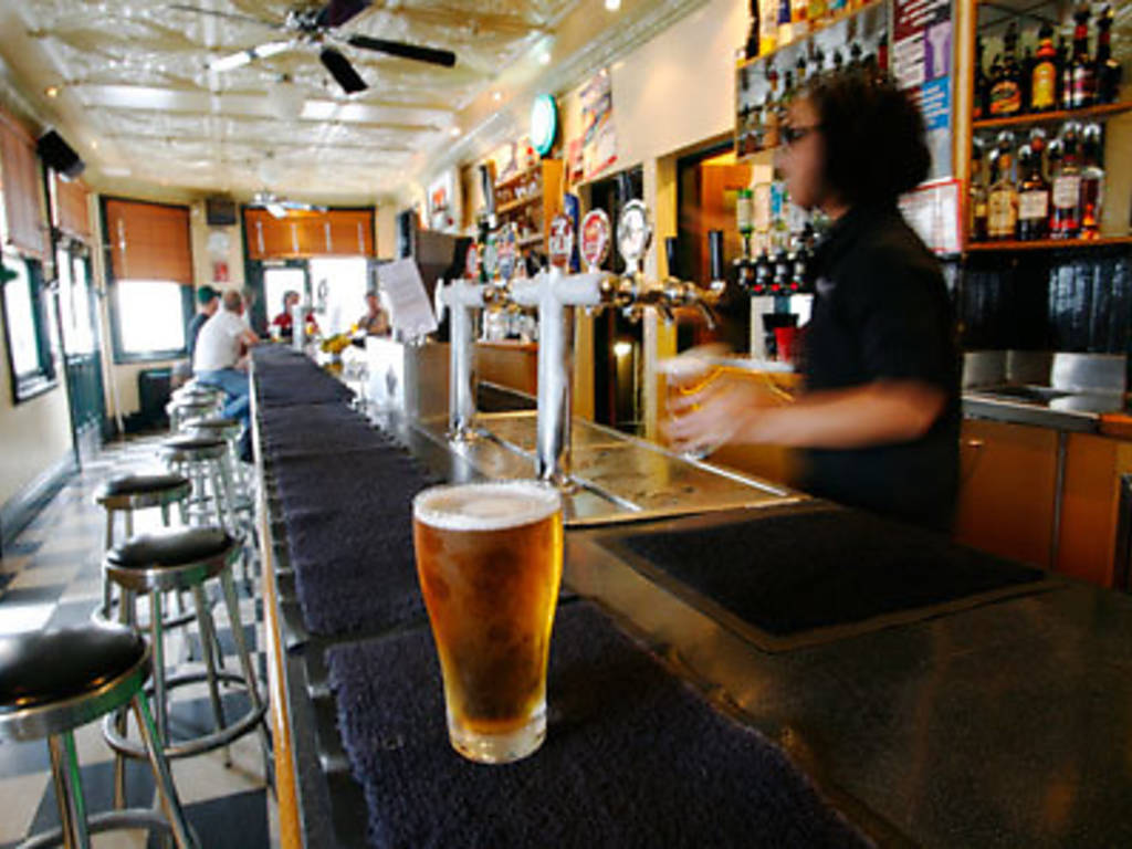 Free pool tables in Sydney