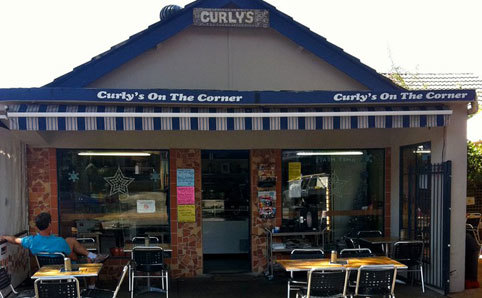 Curly's on the Corner | Restaurants in North Curl Curl, Sydney