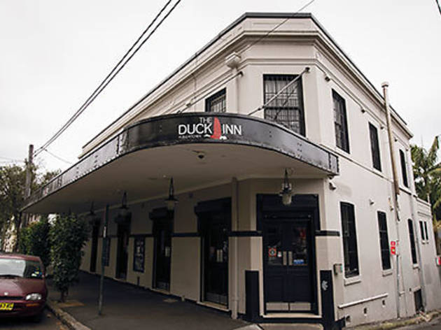 The Duck Inn Pub and Kitchen | Bars in Chippendale, Sydney