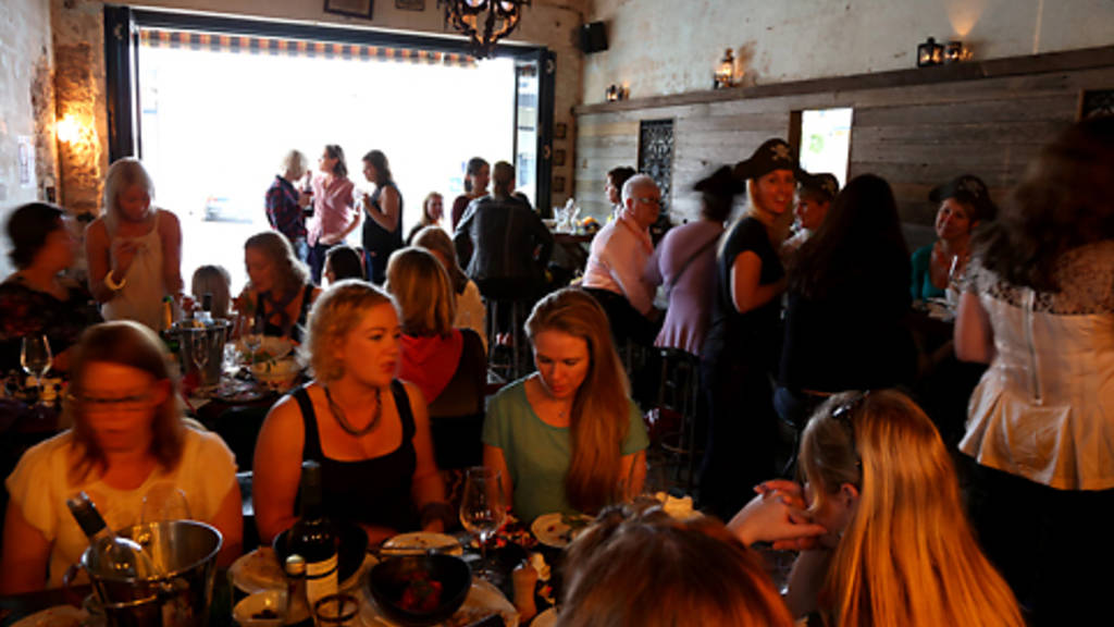 Stowaway Bar | Bars in Freshwater, Sydney