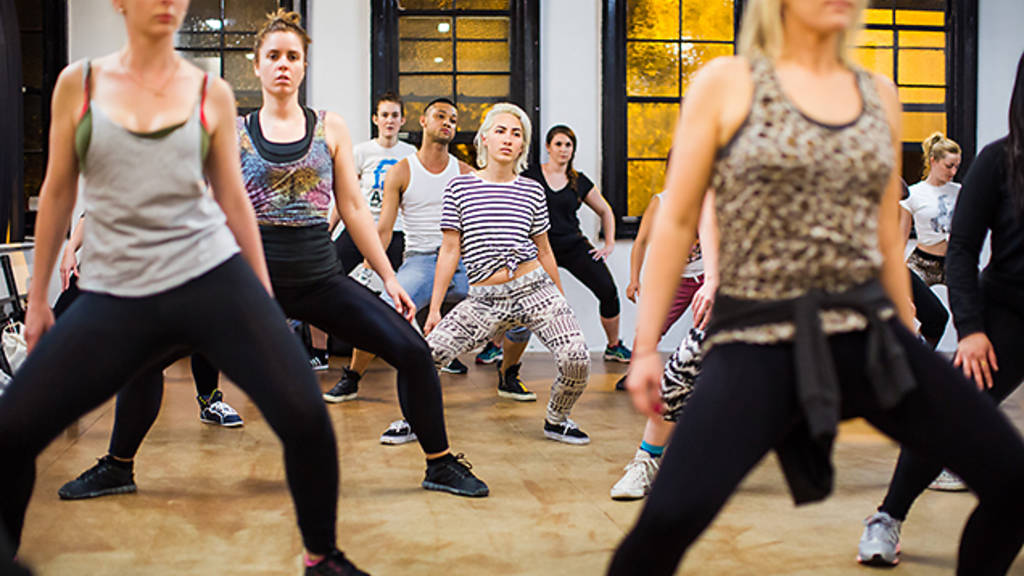 Alternative hens party ideas in Sydney