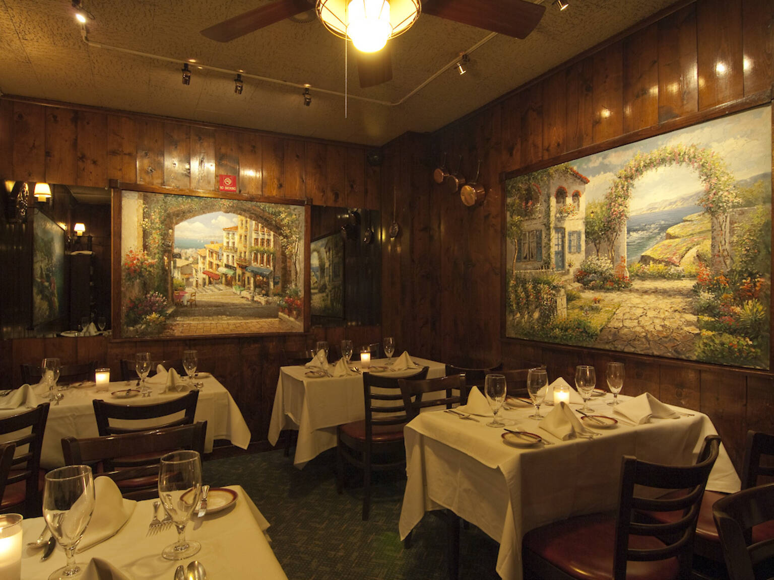 11 Best Restaurant Row NYC Eateries to Visit Before Broadway