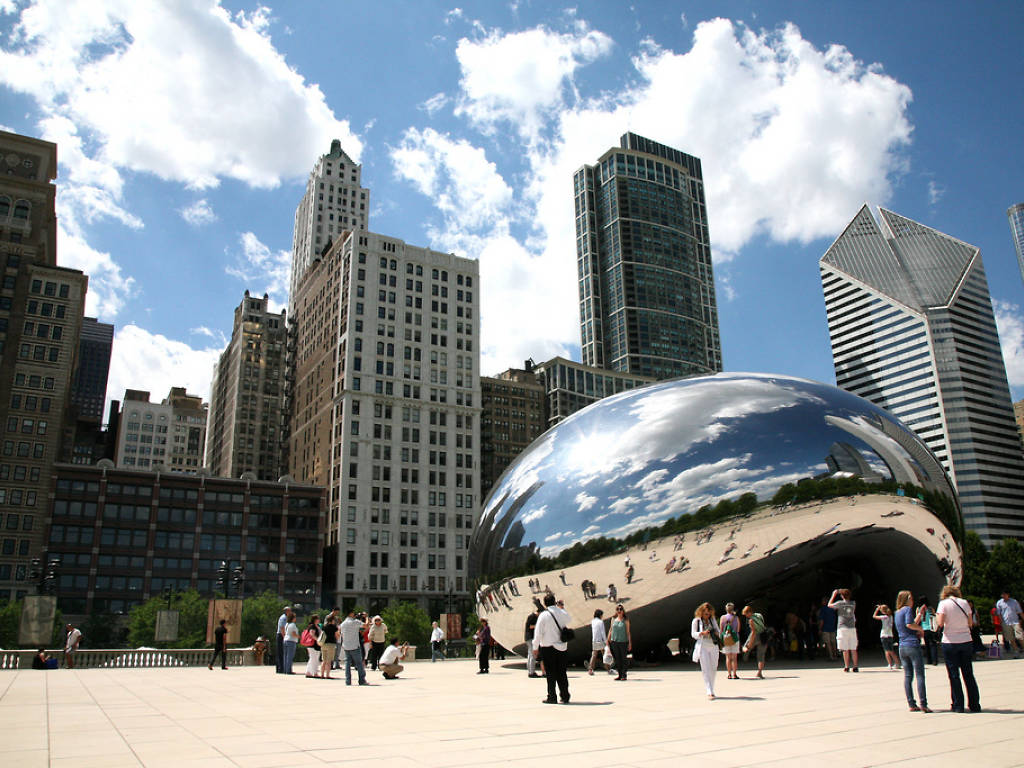 20 things tourists have to do when visiting Chicago