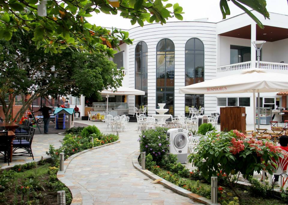 Bosphorus | Restaurants in Labone, Accra