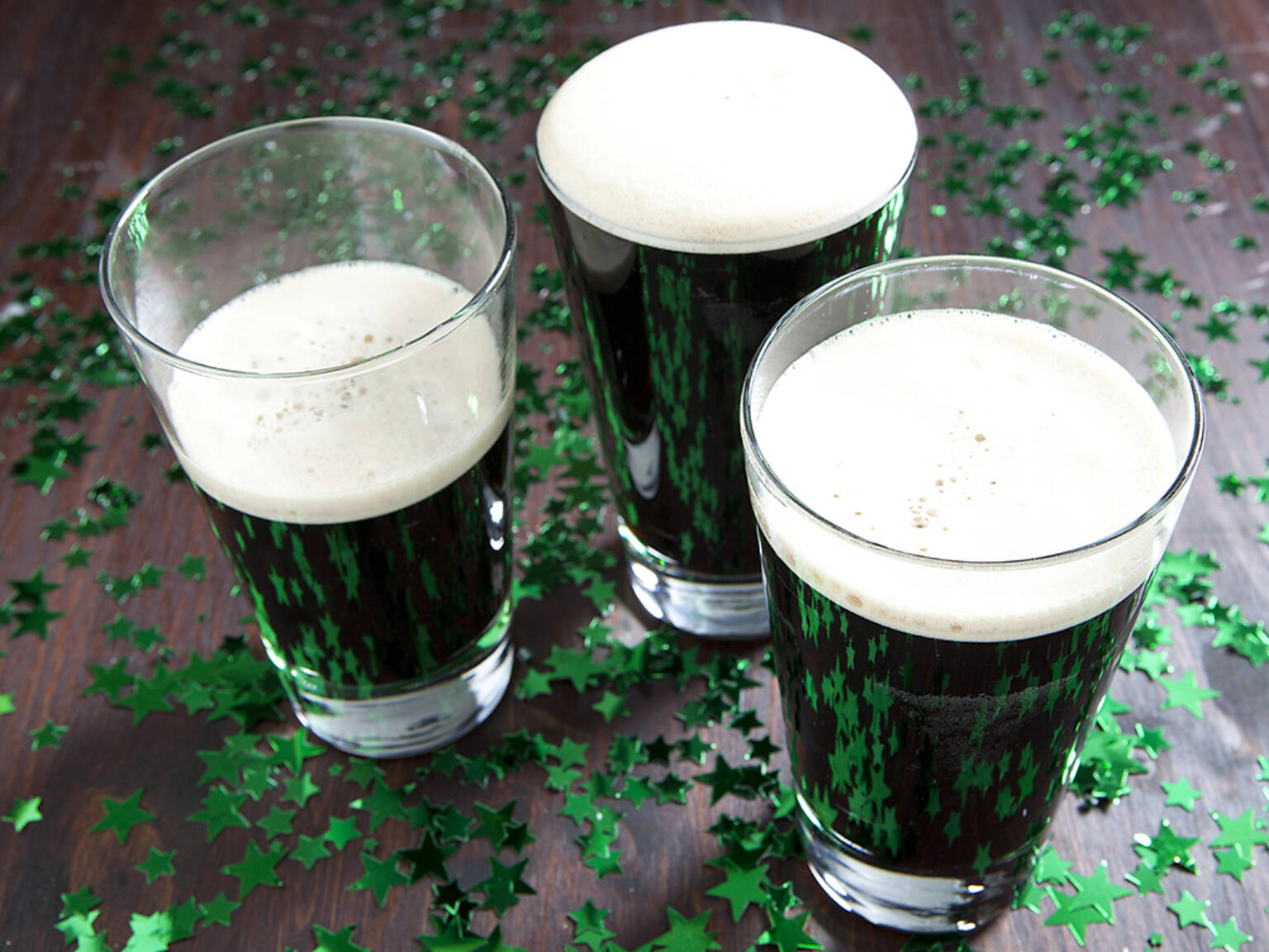 12 Best Irish Pubs in Boston For a Pint and Live Music