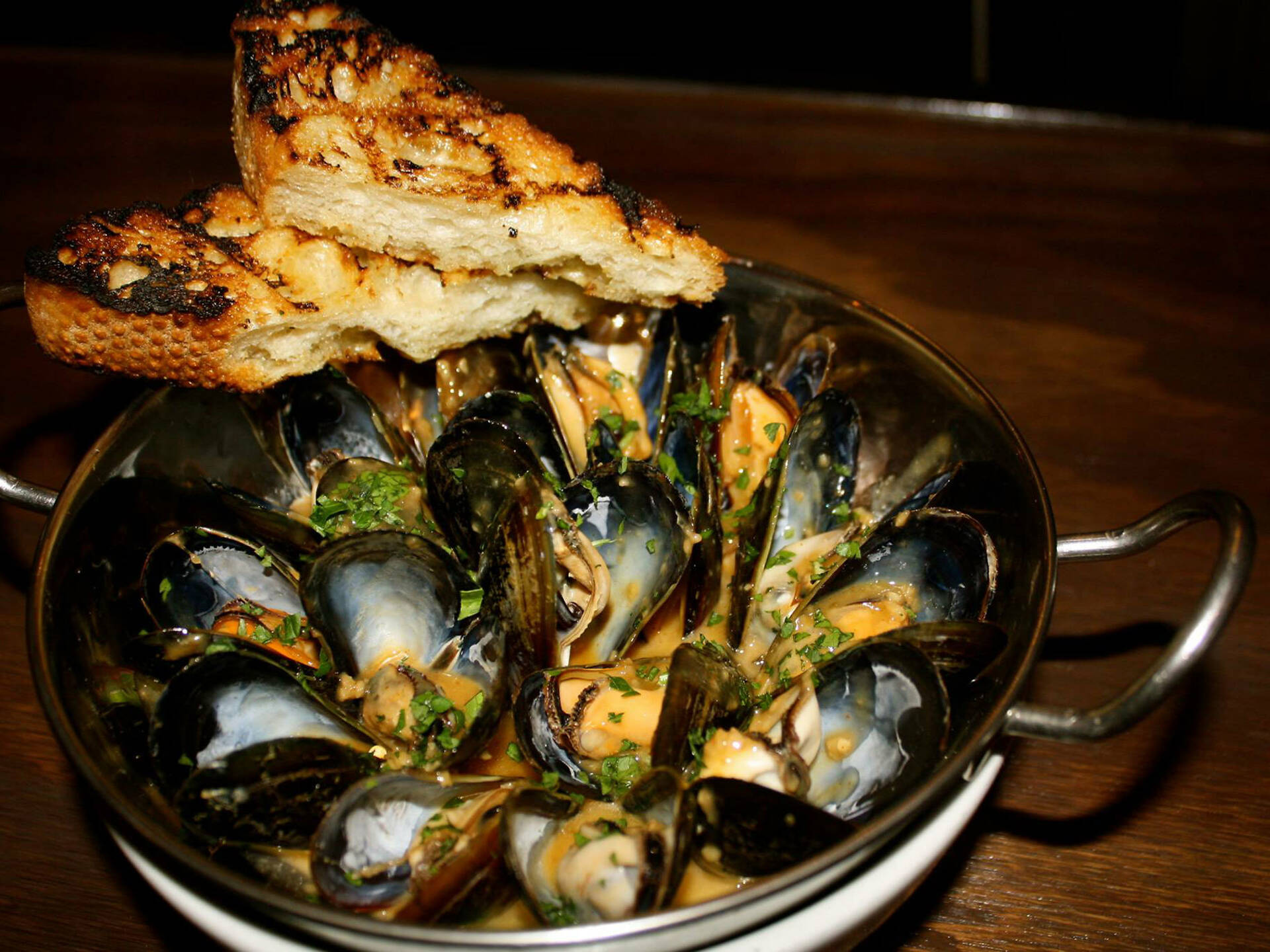 Best Burbank restaurants for breakfast, lunch and dinner