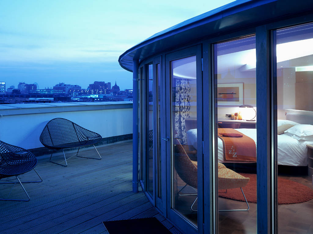 17 Best Central London Hotels | Best Hotels to Book in Central London