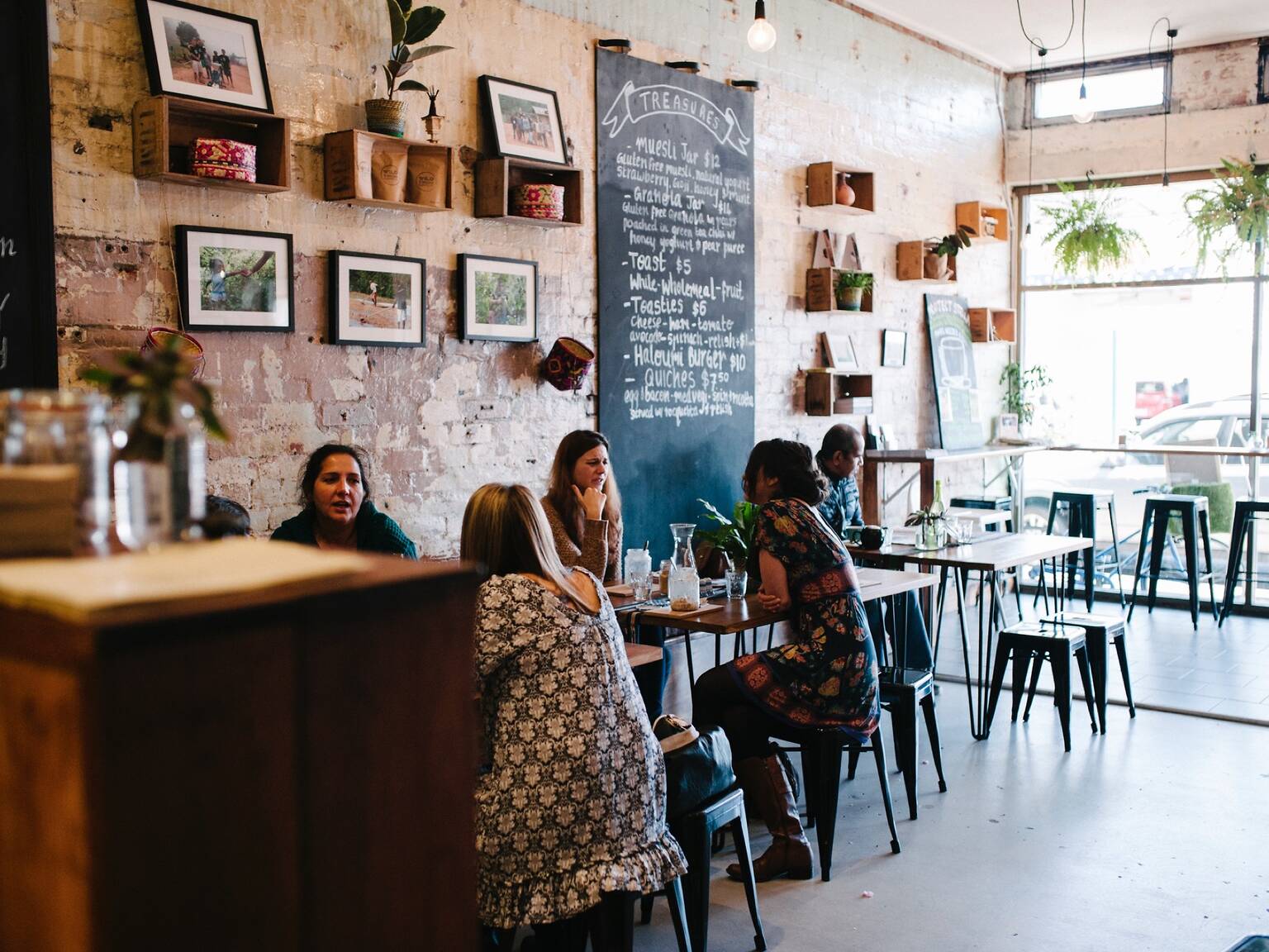 Melbourne Neighbourhood Guide: Suburbs To Explore