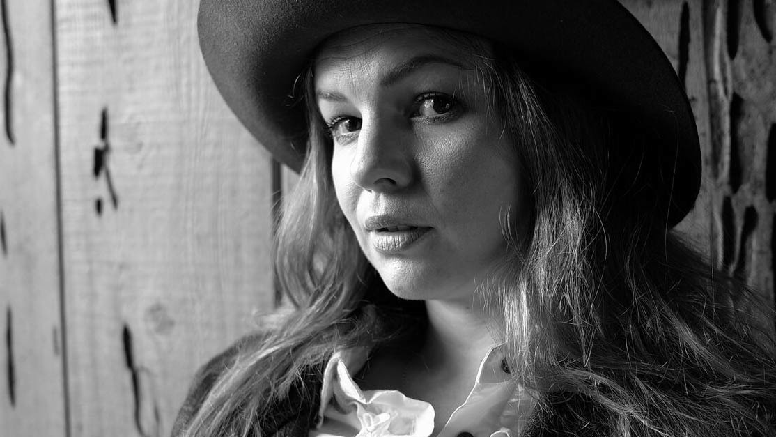 Poetry off the shelf: Amber Tamblyn with Hannah Gamble | Things to do ...