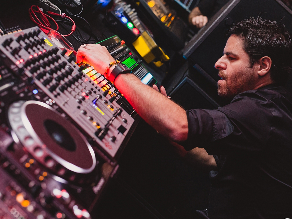 Story | Nightlife in South of Fifth, Miami