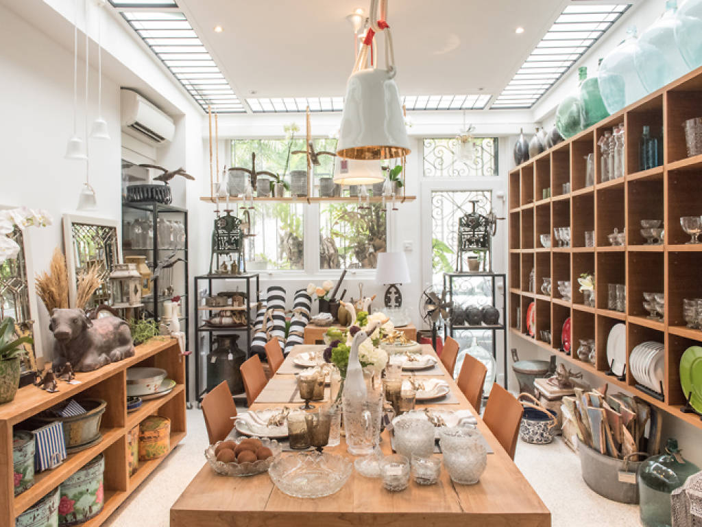 5 Best Outlet Malls in Singapore for Big Discounts