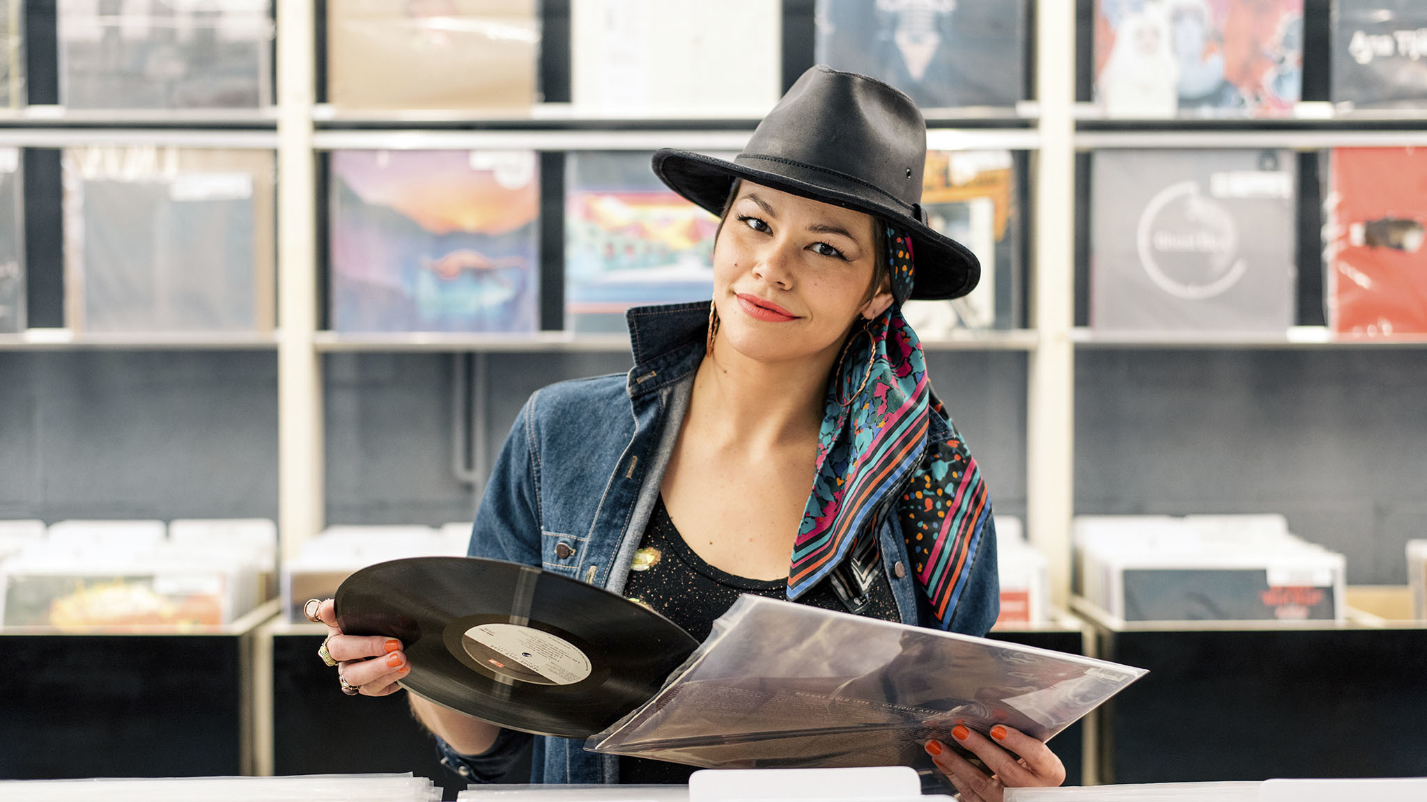 Logan Square's DJ Tess Kisner tells us the secret to a perfect, stylish ...