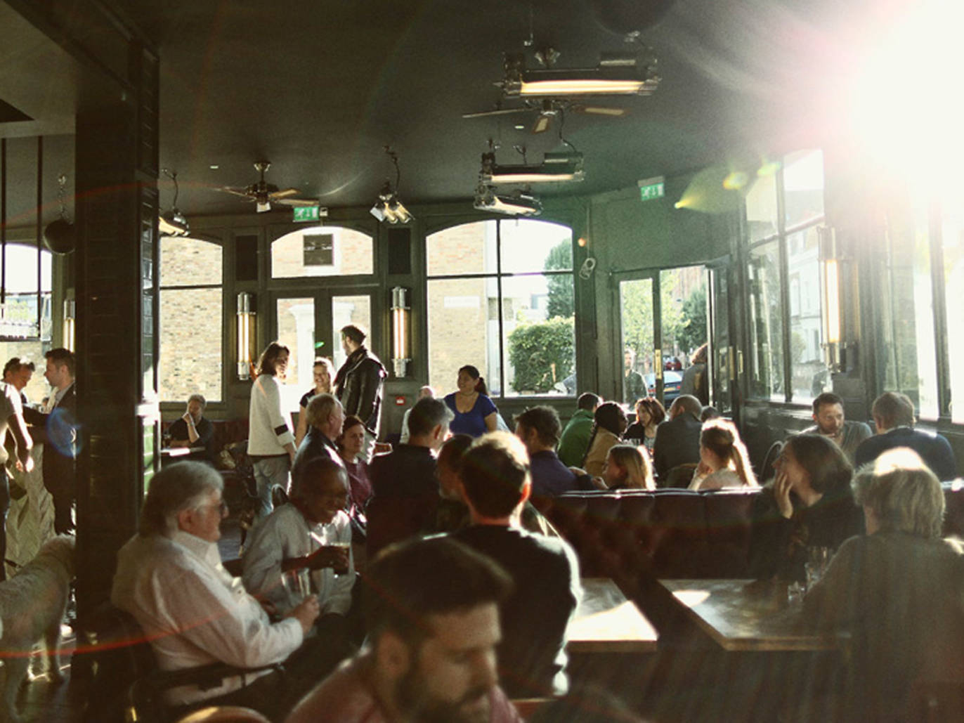 13 Best Pubs in Stoke Newington for a Great Night Out