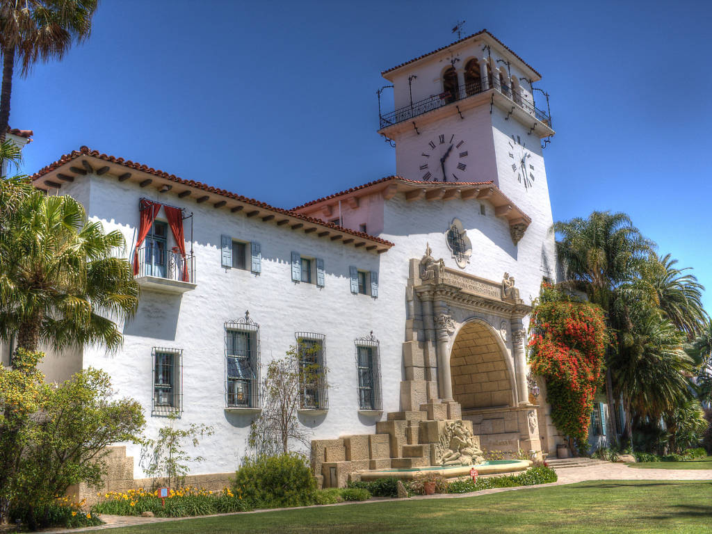 Prettiest city hall and courthouse wedding venues around LA