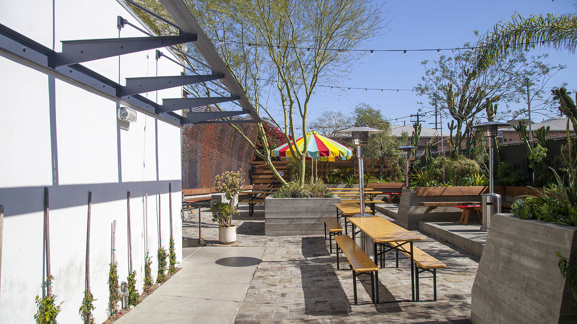 Resident | Music in Downtown Arts District, Los Angeles