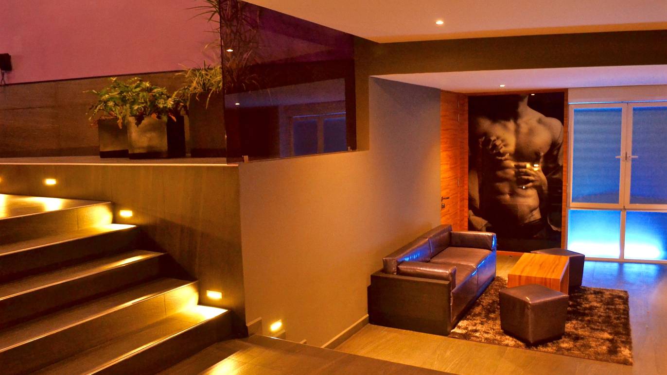 V Motel Boutique Periférico Sur