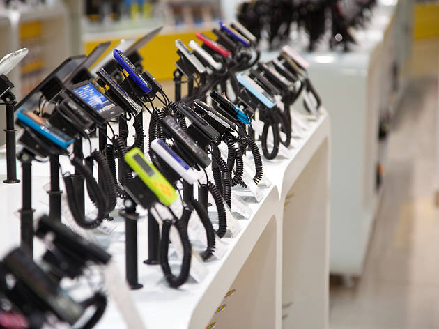 Electronic stores in New York for all the latest tech gadgets