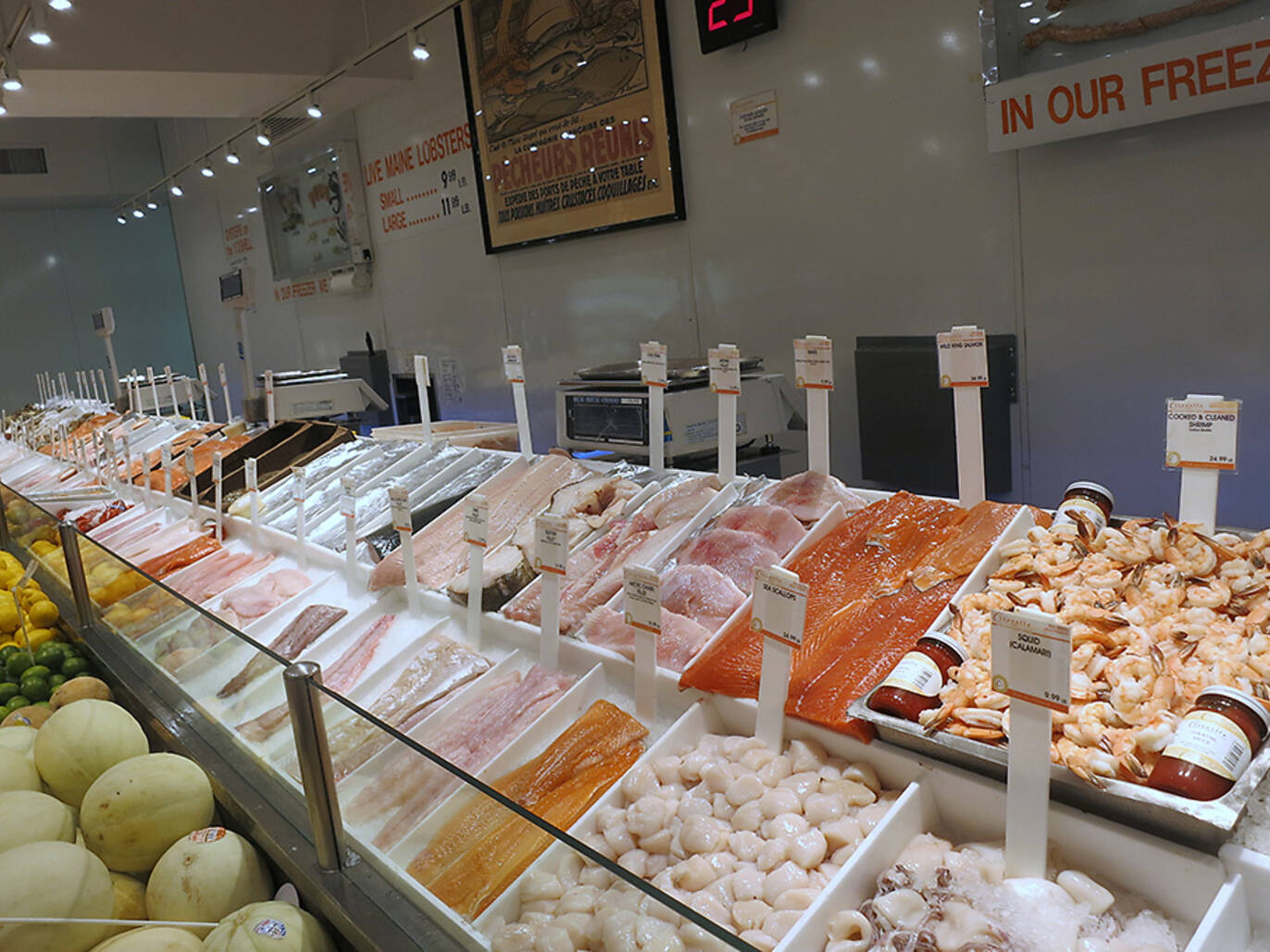 Find the best fish market in New York for fresh seafood