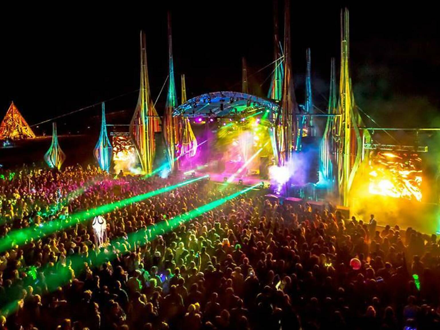 EDM Music Festivals Near Los Angeles and Southern California
