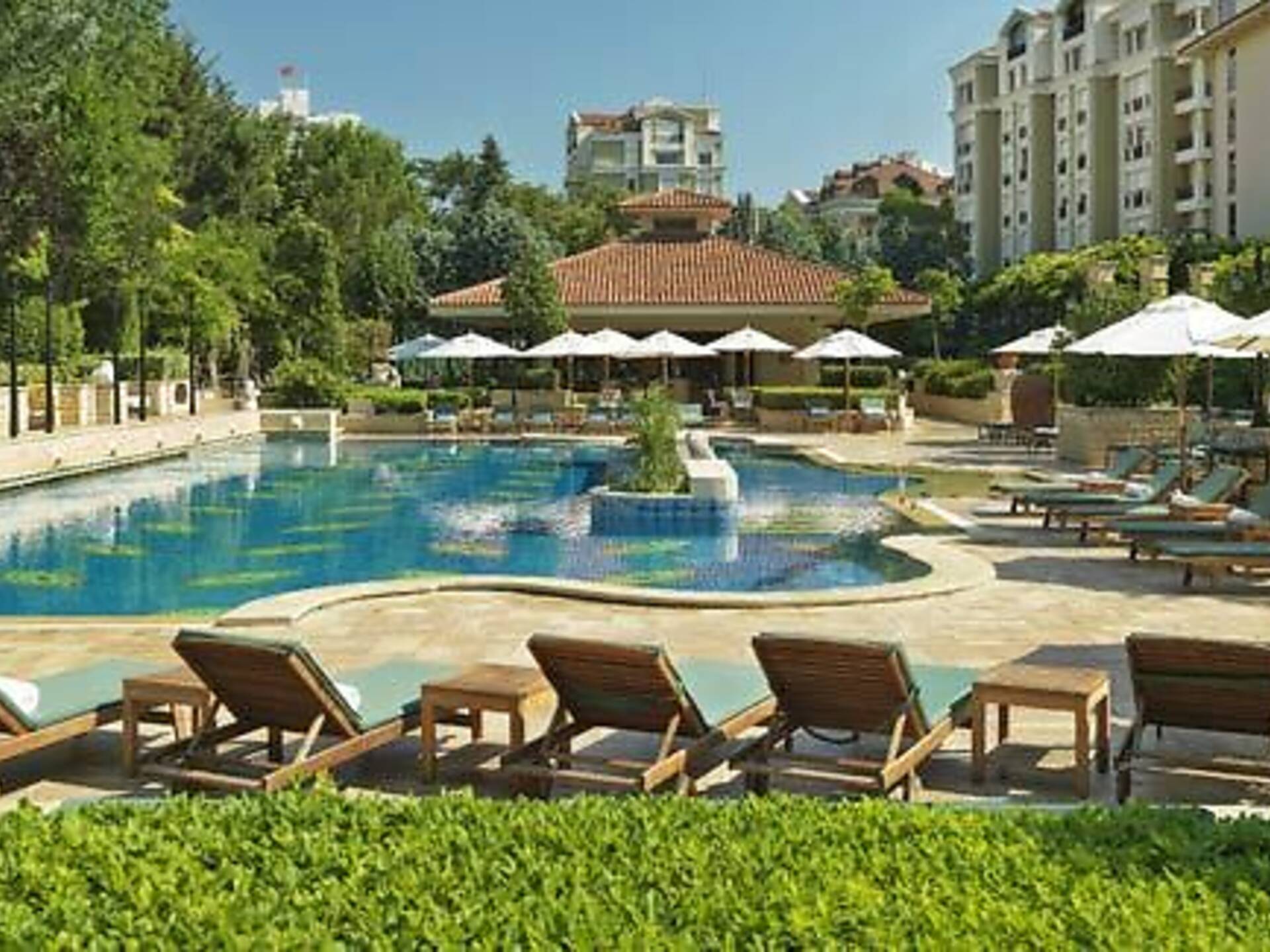 İstanbul’s Best Pools