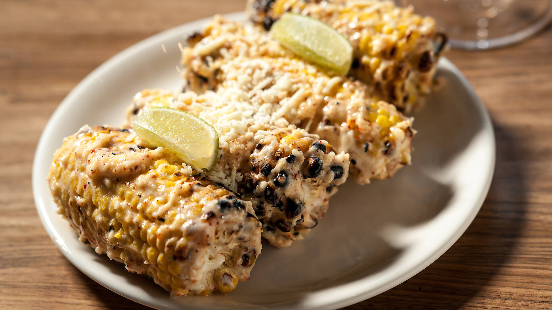 Best Food in Boston: 13 Iconic Boston Plates and Dishes to Try