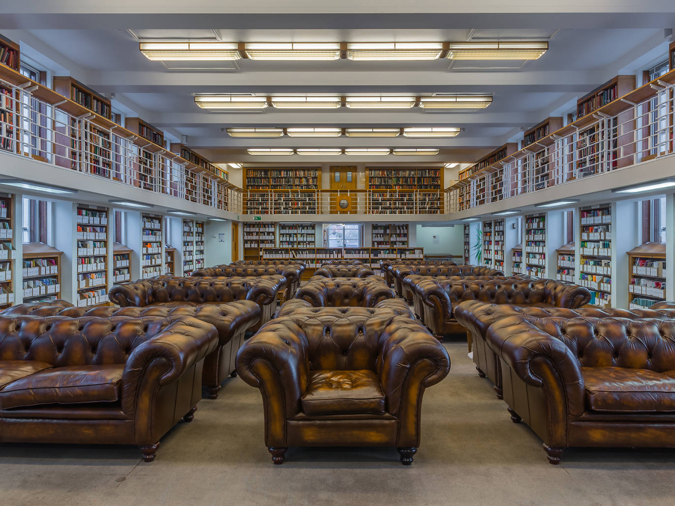 Best London Libraries | 14 Lovely Libraries In London For Borrowing Books