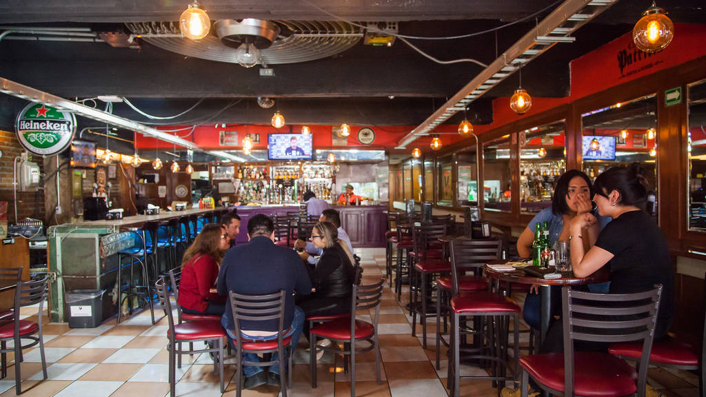 Valiant Pub