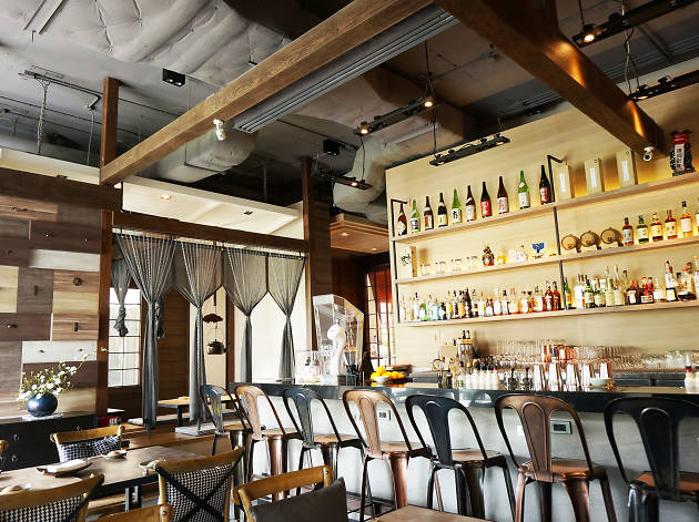 Fillets | Restaurants in Langsuan, Bangkok