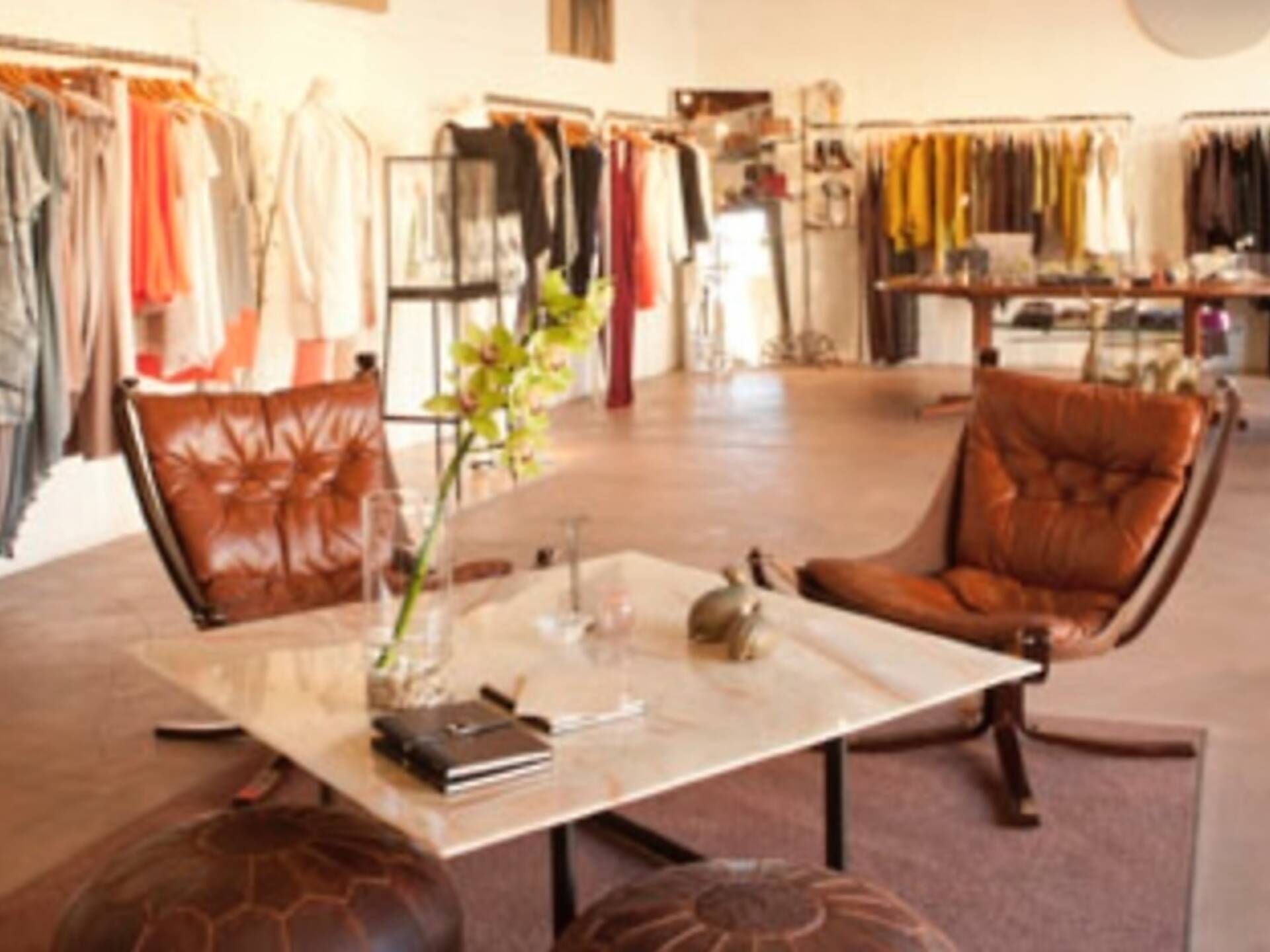 A guide to Miracle Mile shops, museums, restaurants and more