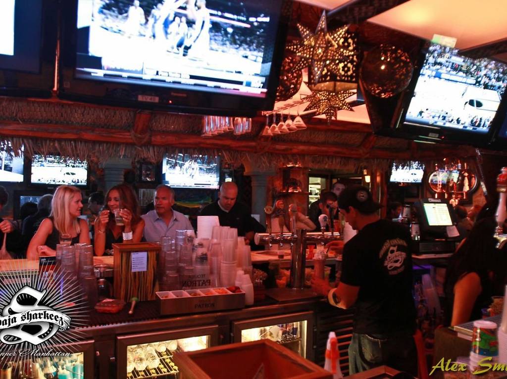 11 Best Sports Bars in Los Angeles to Watch the Big Game