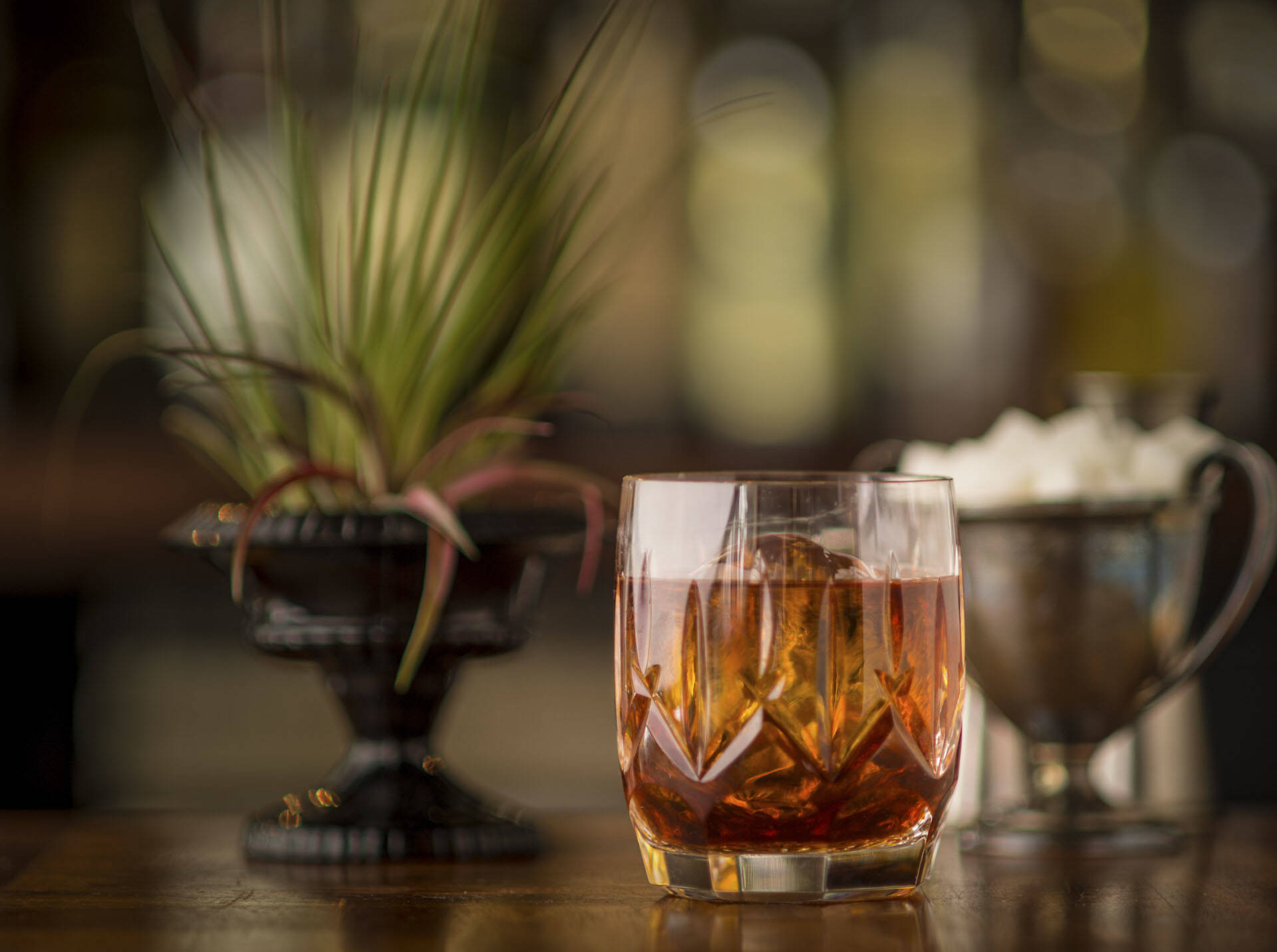 17 Wrigleyville Bars Where You Can Watch the Cubs Play