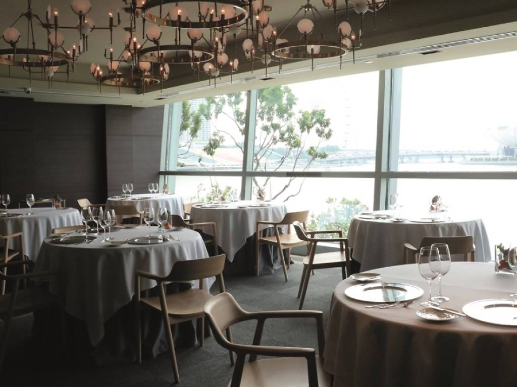 The best restaurants in Raffles Place for business lunches