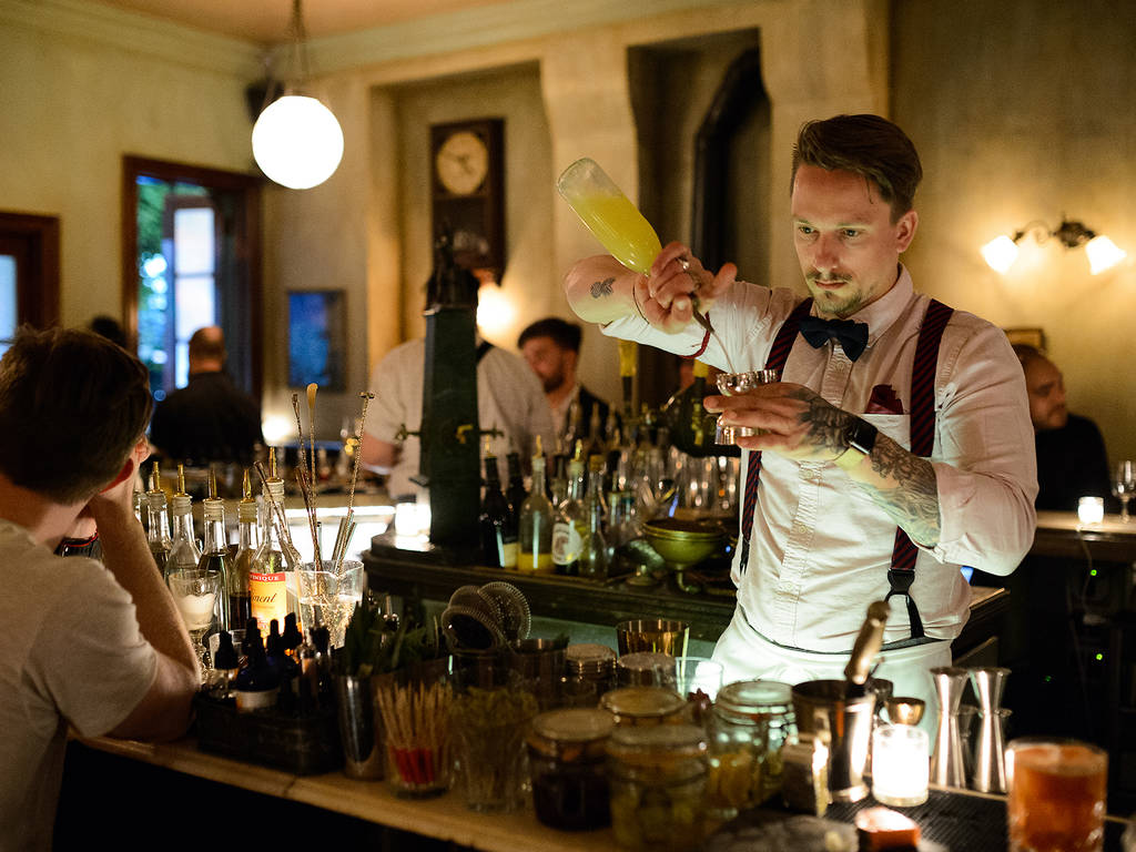 13 Retro Dance Parties in NYC For Traveling Back in Time