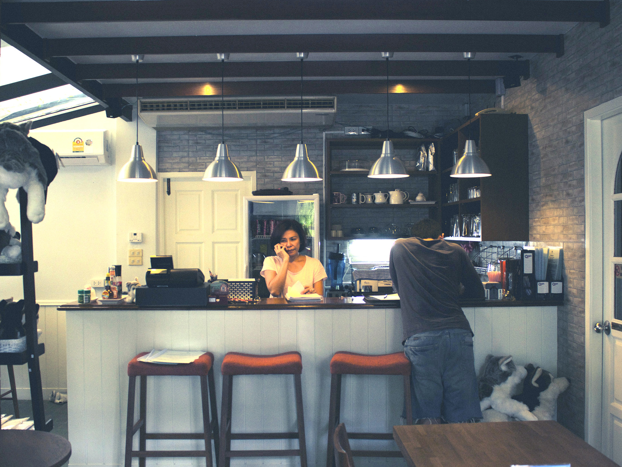 Truelove Cafe | Restaurants in Phaya Thai, Bangkok