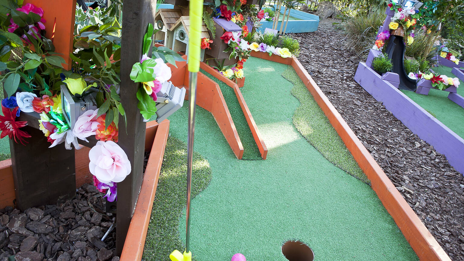Crazy Golf in London | 12 Best Mini and Crazy Golf Courses in London