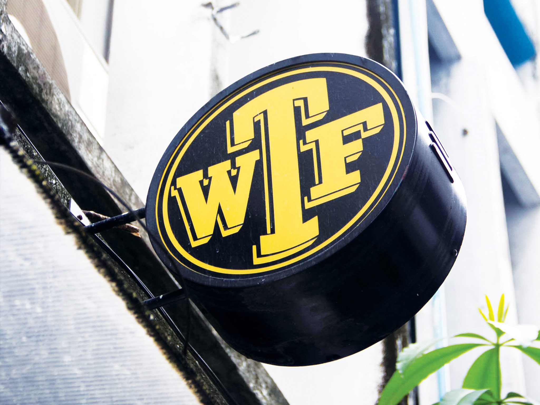 WTF Gallery and Café | Bars in วัฒนา, กรุงเทพมหานคร