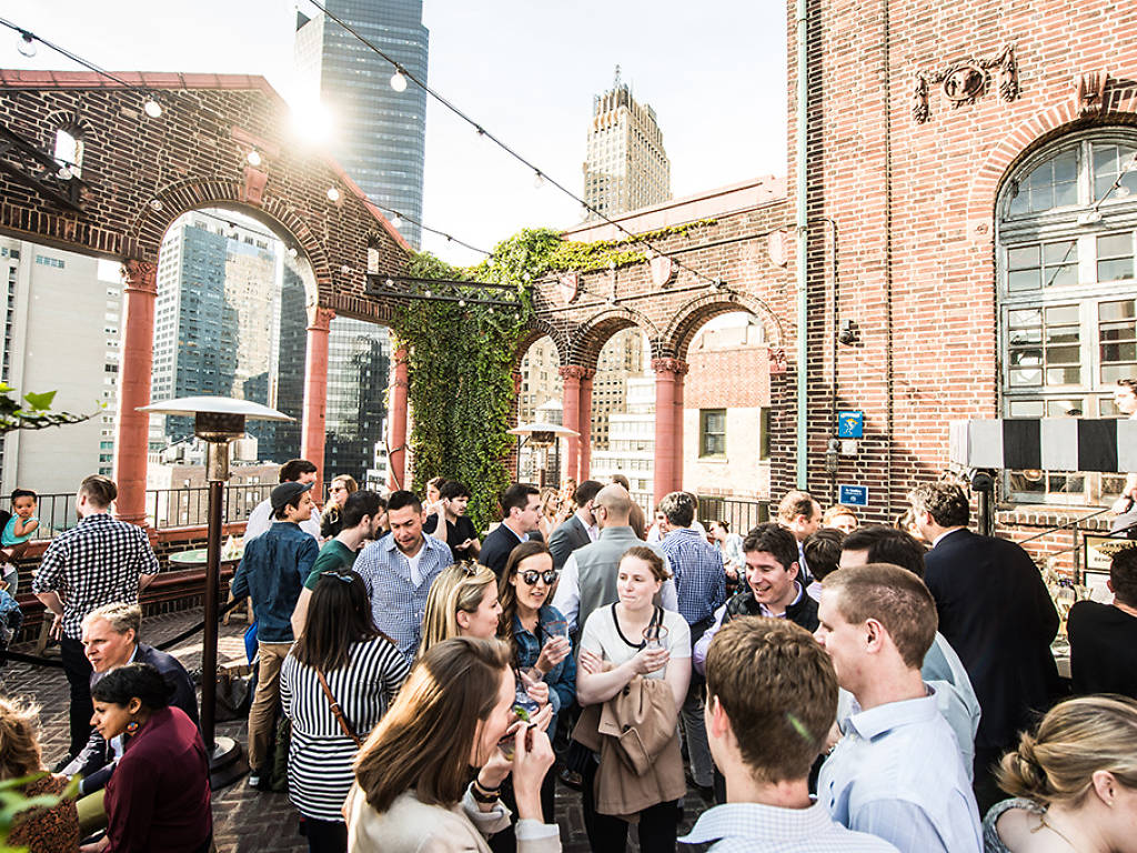 Things to do on NYC Rooftops from Bars to Movie Screenings