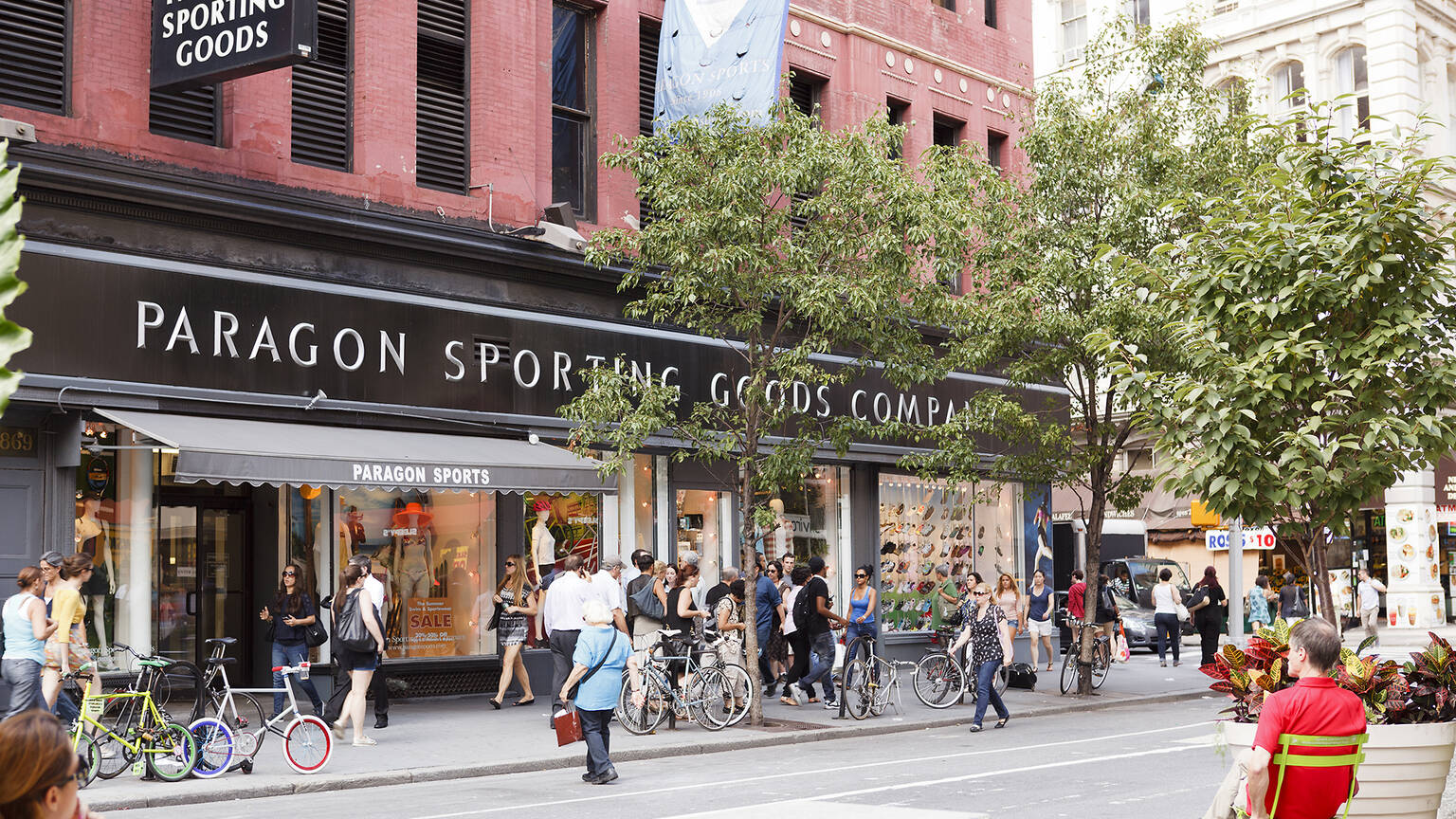 Best sporting goods stores in NYC for sports apparel and equipment