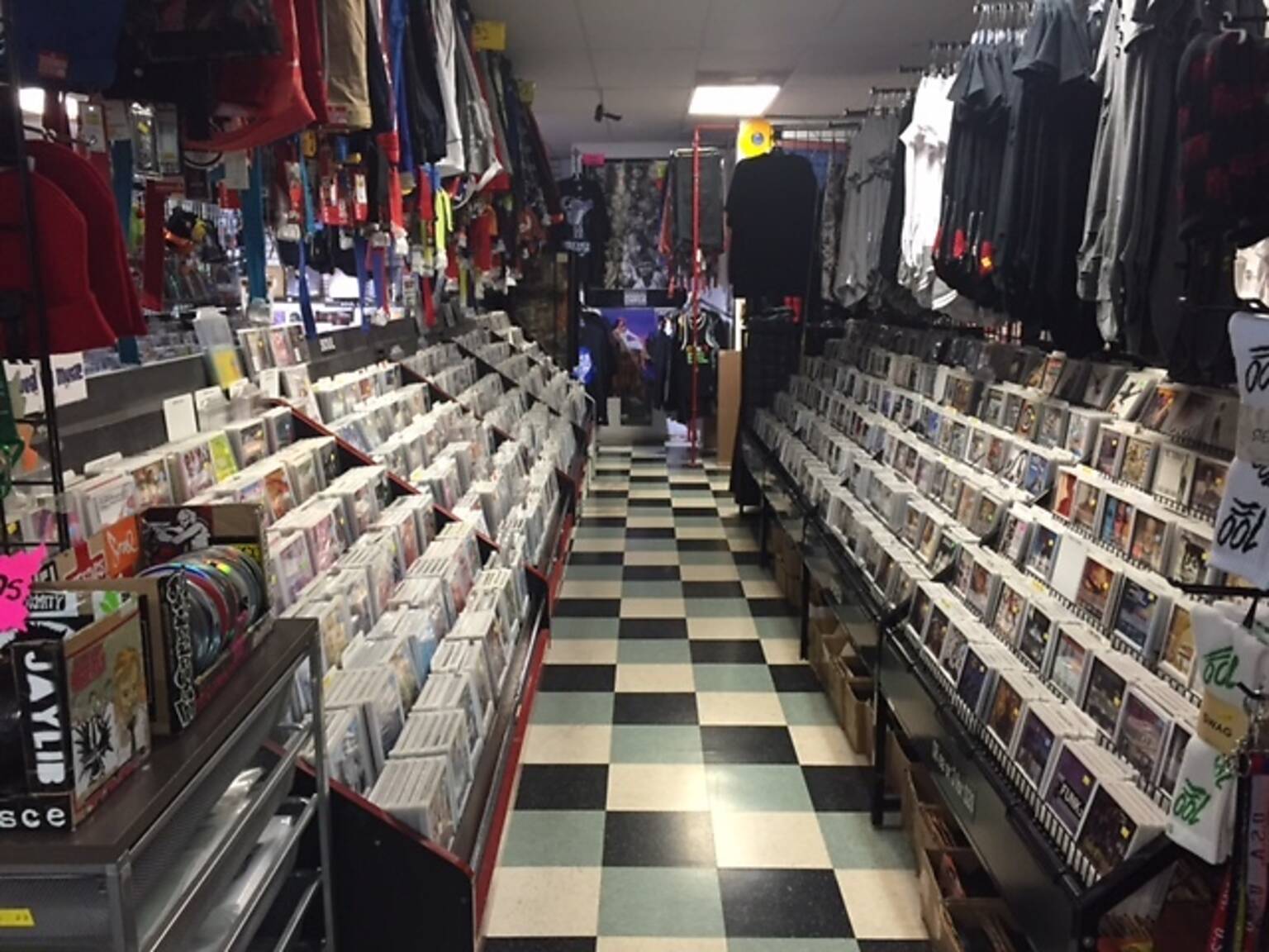 8 Best Record Stores in Austin For All Your Music Needs
