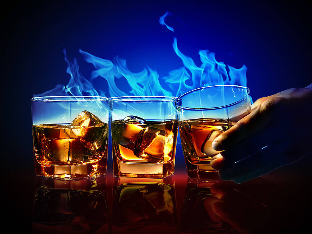 Best flaming cocktails in NYC for fire-hot drinking