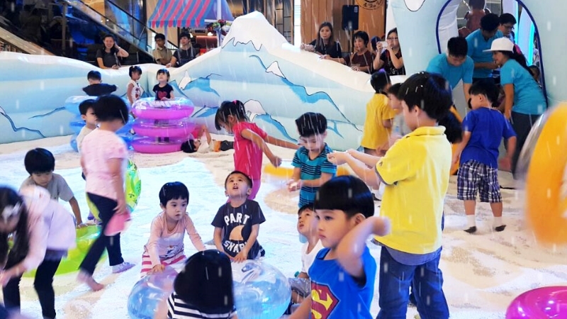 Contest: Win tickets to 'Ice Age: Collision Course' ice gliding rink